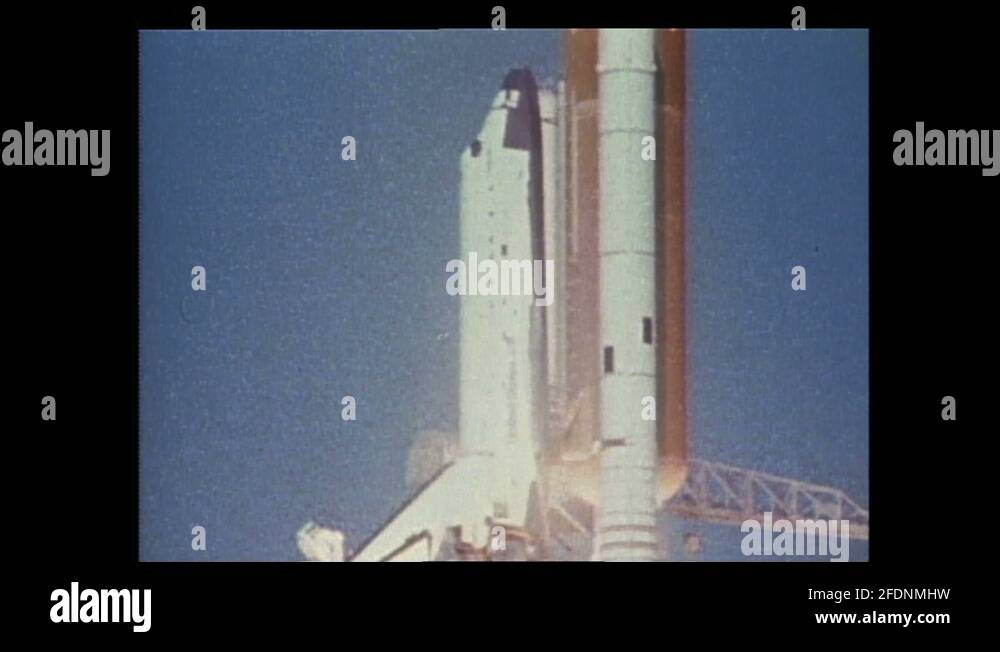 Shuttle lift off Stock Videos & Footage - HD and 4K Video Clips - Alamy