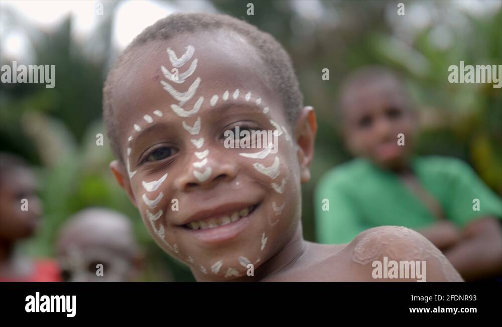 Boy papua Stock Videos & Footage - HD and 4K Video Clips - Alamy