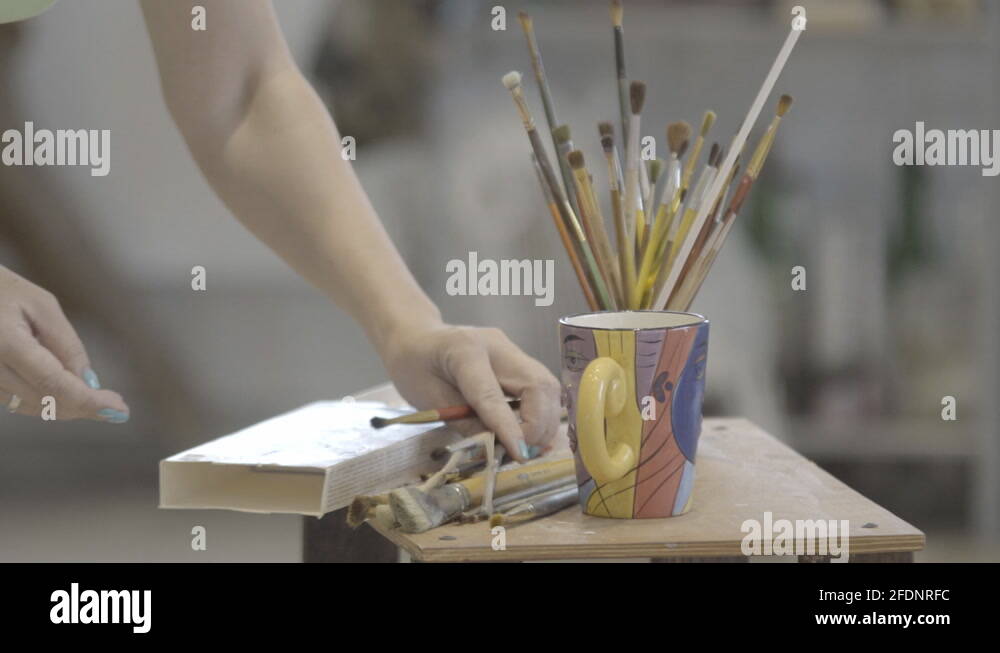 Artist at work brushes Stock Videos & Footage - HD and 4K Video Clips ...