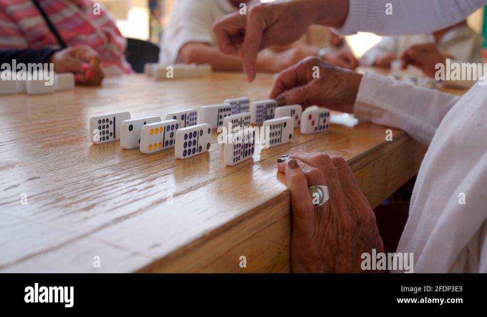Cuban dominoes Stock Videos & Footage - HD and 4K Video Clips - Alamy