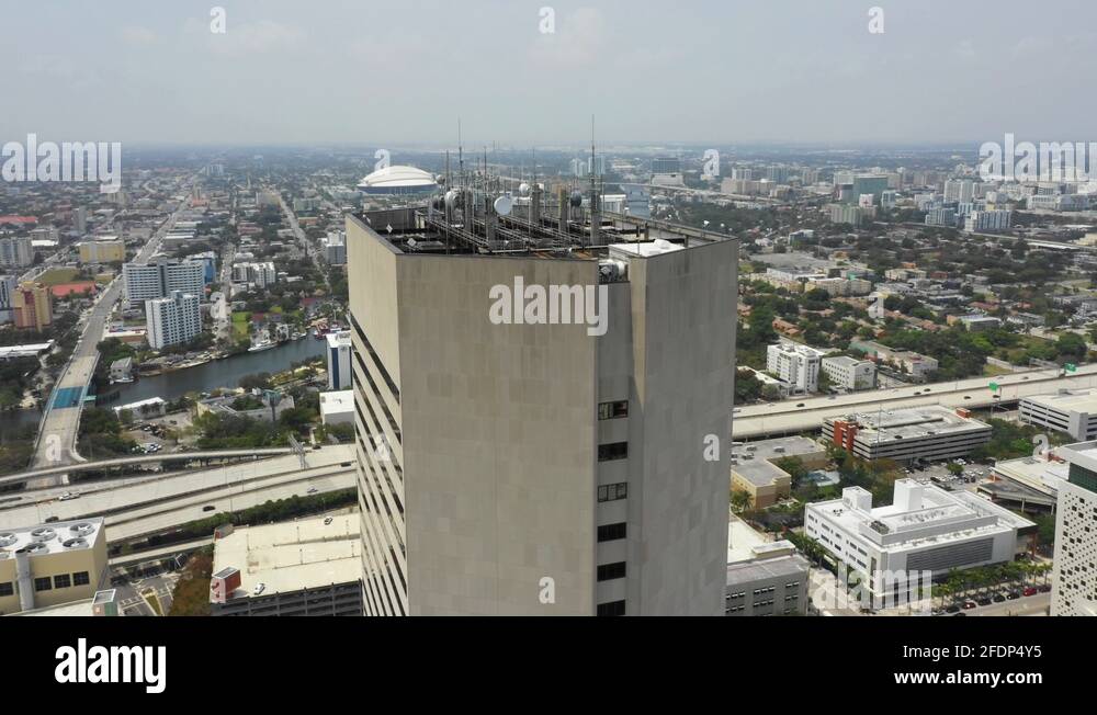 Rooftop skyscraper Stock Videos & Footage - HD and 4K Video Clips - Alamy