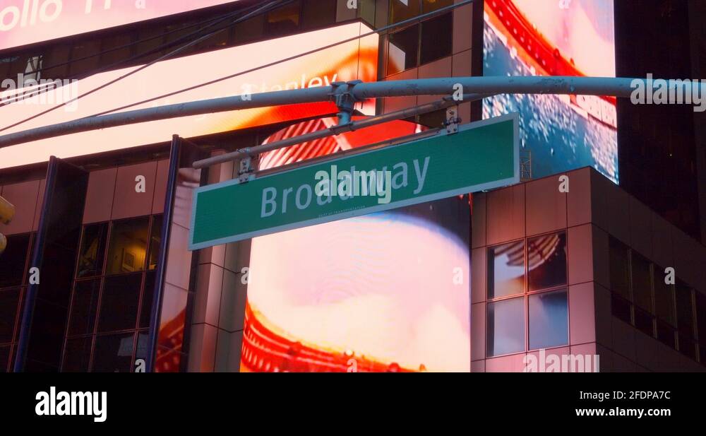 Broadway night sign Stock Videos & Footage - HD and 4K Video Clips - Alamy