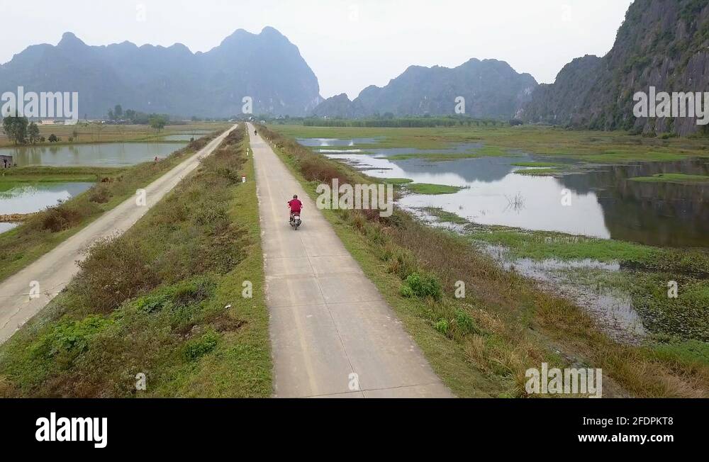 Racing away Stock Videos & Footage - HD and 4K Video Clips - Alamy