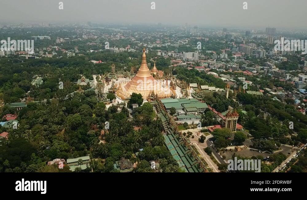 Famous pagoda Stock Videos & Footage - HD and 4K Video Clips - Alamy