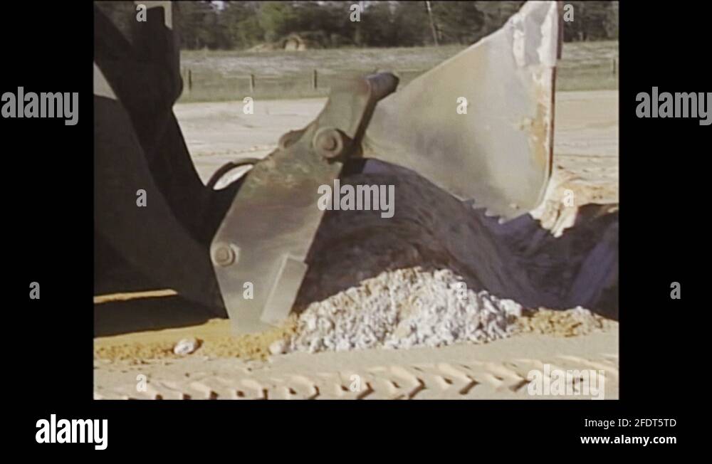 Tire tracks marks Stock Videos & Footage - HD and 4K Video Clips - Alamy