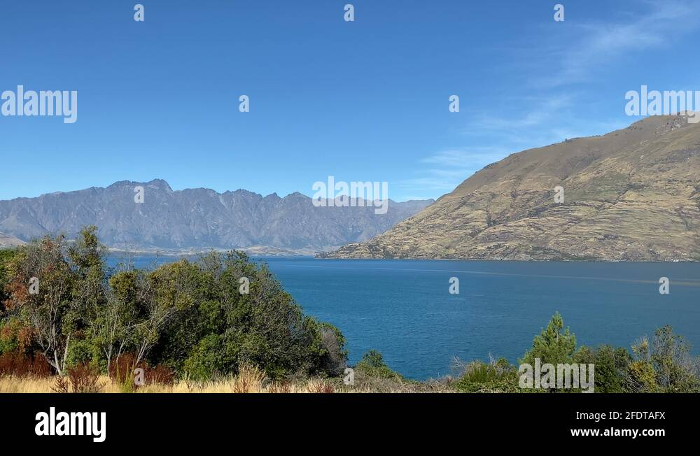 Lake wakatipu lake Stock Videos & Footage - HD and 4K Video Clips - Alamy
