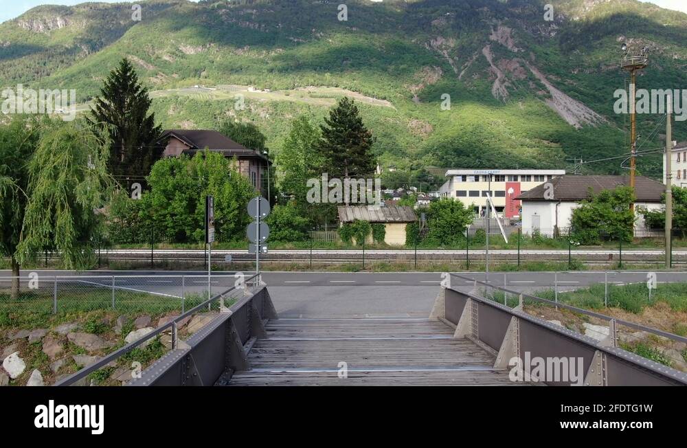 Ground bridge Stock Videos & Footage - HD and 4K Video Clips - Alamy