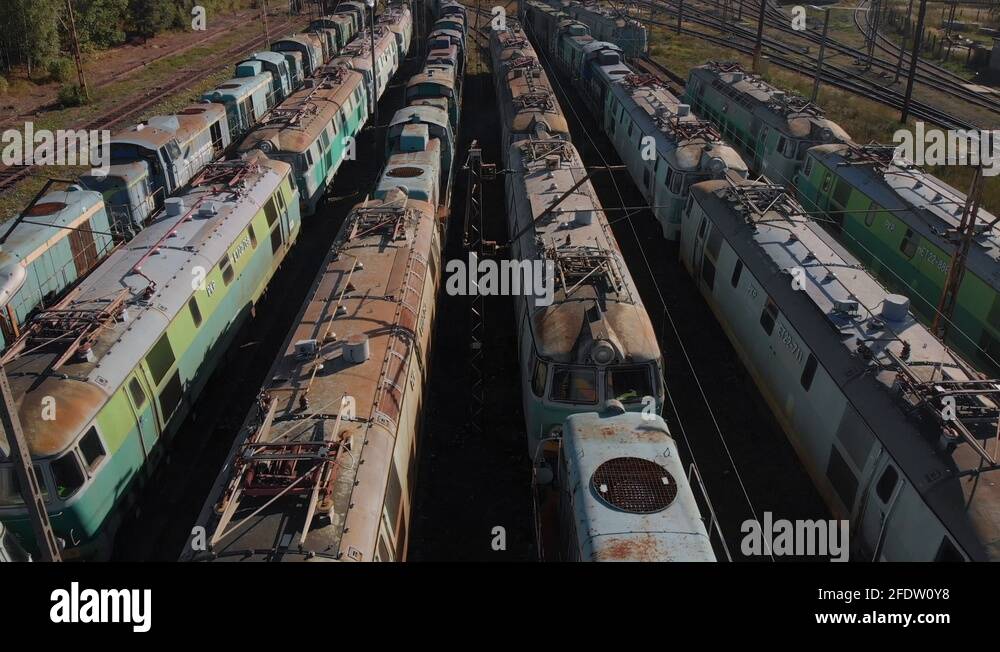 Locomotives engines Stock Videos & Footage - HD and 4K Video Clips - Alamy