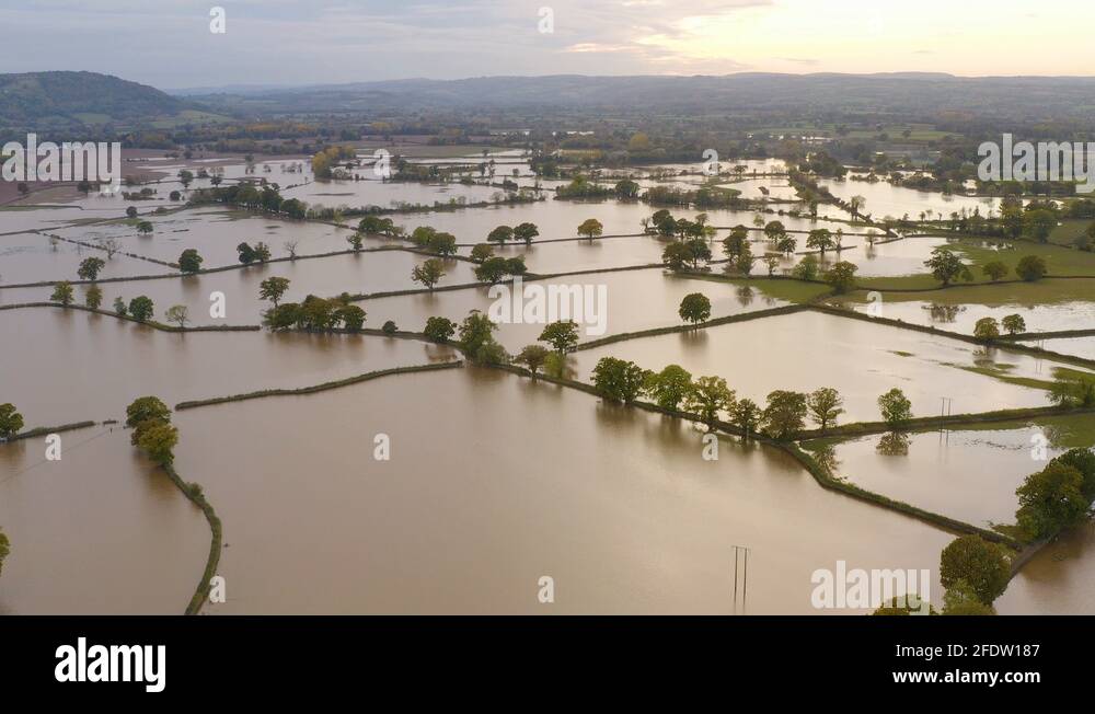 Midlands flooding Stock Videos & Footage - HD and 4K Video Clips - Alamy