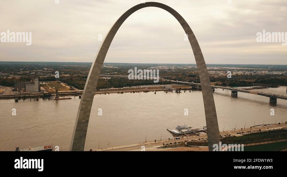 Gateway arch monument Stock Videos & Footage - HD and 4K Video Clips - Alamy