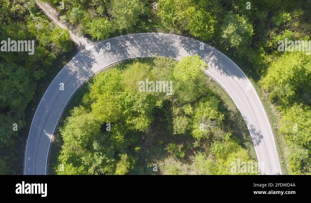 Curve street Stock Videos & Footage - HD and 4K Video Clips - Alamy