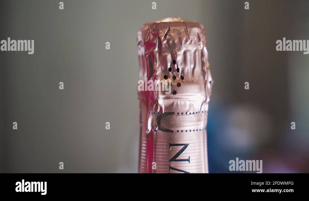 Prosecco bottle popping Stock Videos & Footage - HD and 4K Video Clips ...