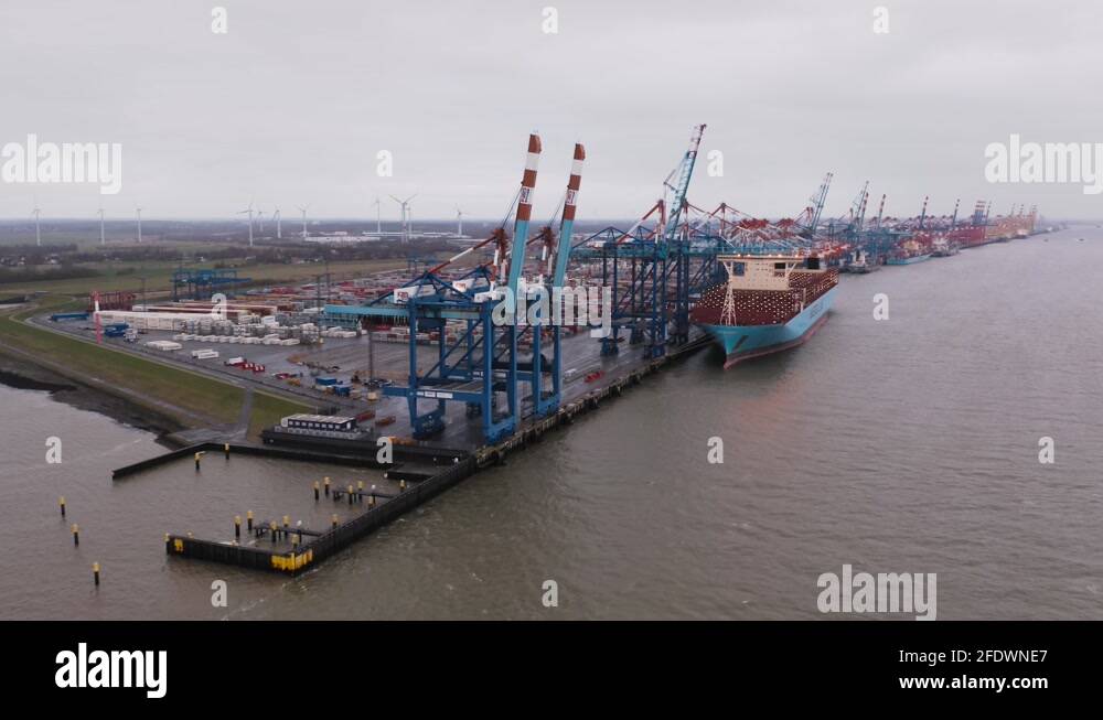 Bremerhaven dock Stock Videos & Footage - HD and 4K Video Clips - Alamy