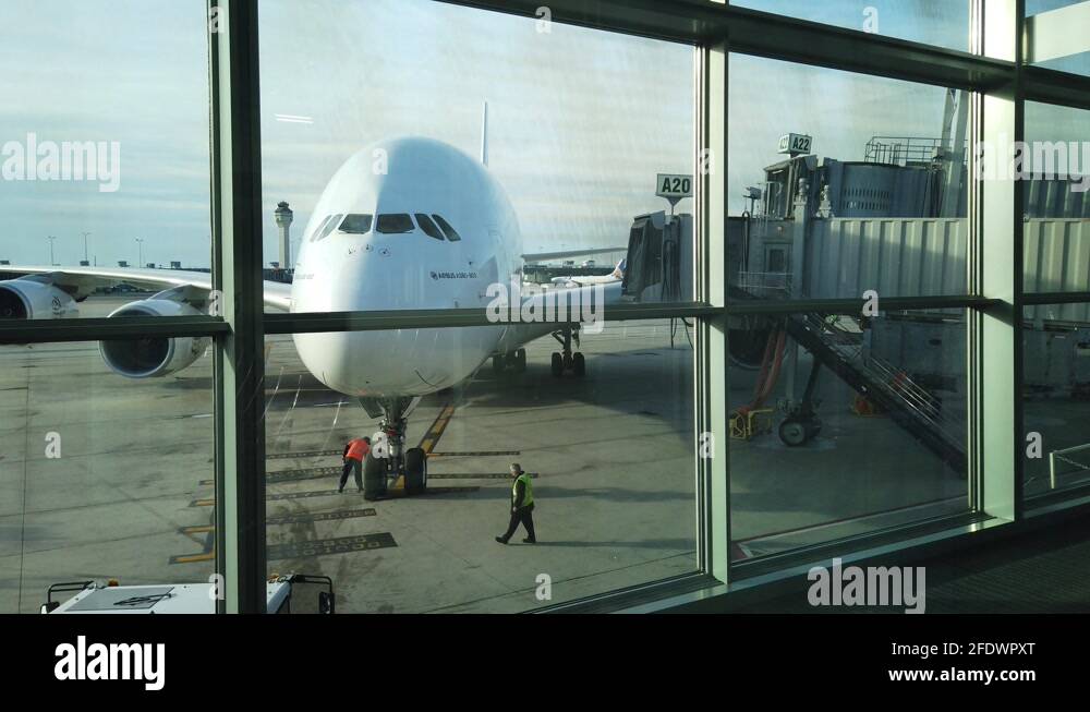 Ground crew loading a380 jet Stock Videos & Footage - HD and 4K Video ...