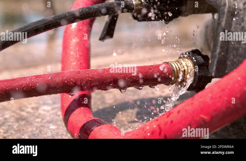 Leaking hose pipe Stock Videos & Footage - HD and 4K Video Clips - Alamy