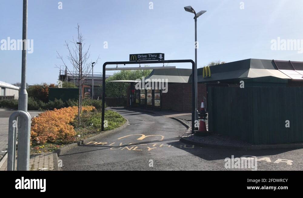 Drive thru mcdonalds Stock Videos & Footage - HD and 4K Video Clips - Alamy
