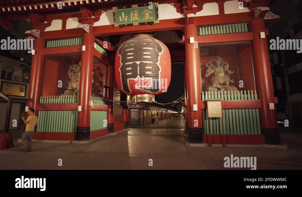 Senso ji temple kaminarimon gate asakusa Stock Videos & Footage - HD ...