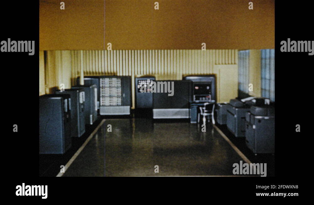 1950s computer Stock Videos & Footage - HD and 4K Video Clips - Alamy