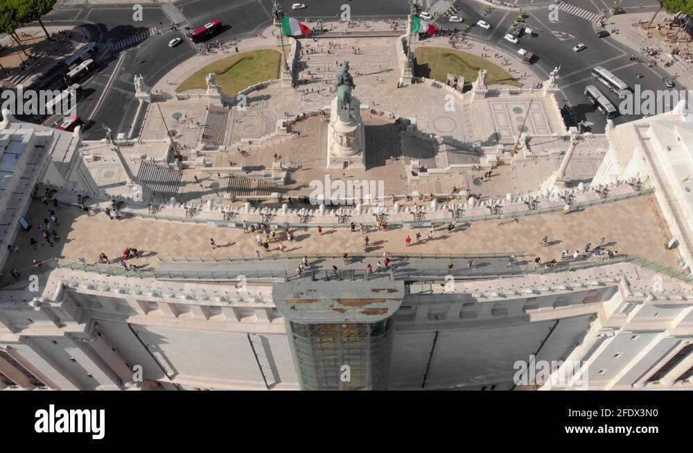Pantheon roma aerial Stock Videos & Footage - HD and 4K Video Clips - Alamy