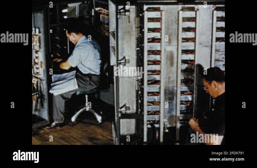 Computers 1950s Stock Videos & Footage - HD and 4K Video Clips - Alamy