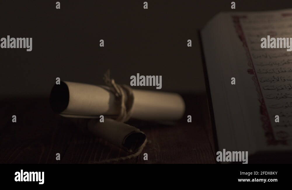 Quran scroll Stock Videos & Footage - HD and 4K Video Clips - Alamy