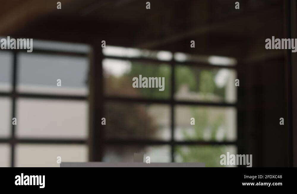 Paper closed sign Stock Videos & Footage - HD and 4K Video Clips - Alamy