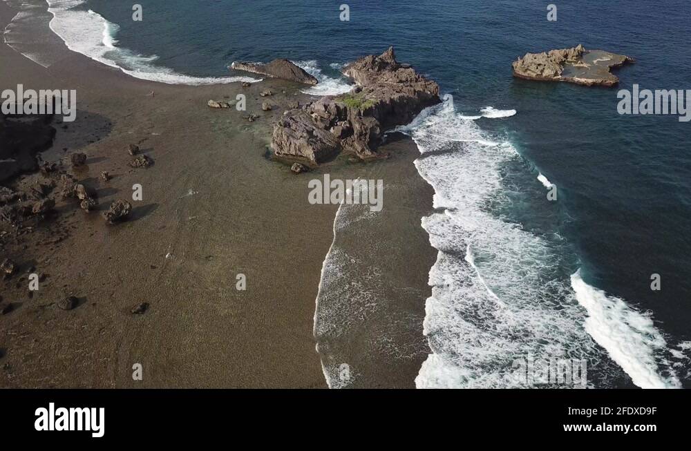 Island formations Stock Videos & Footage - HD and 4K Video Clips - Alamy