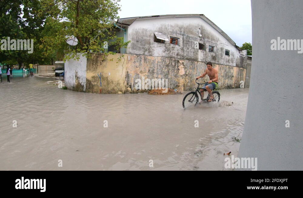 Male maldives flood Stock Videos & Footage - HD and 4K Video Clips - Alamy