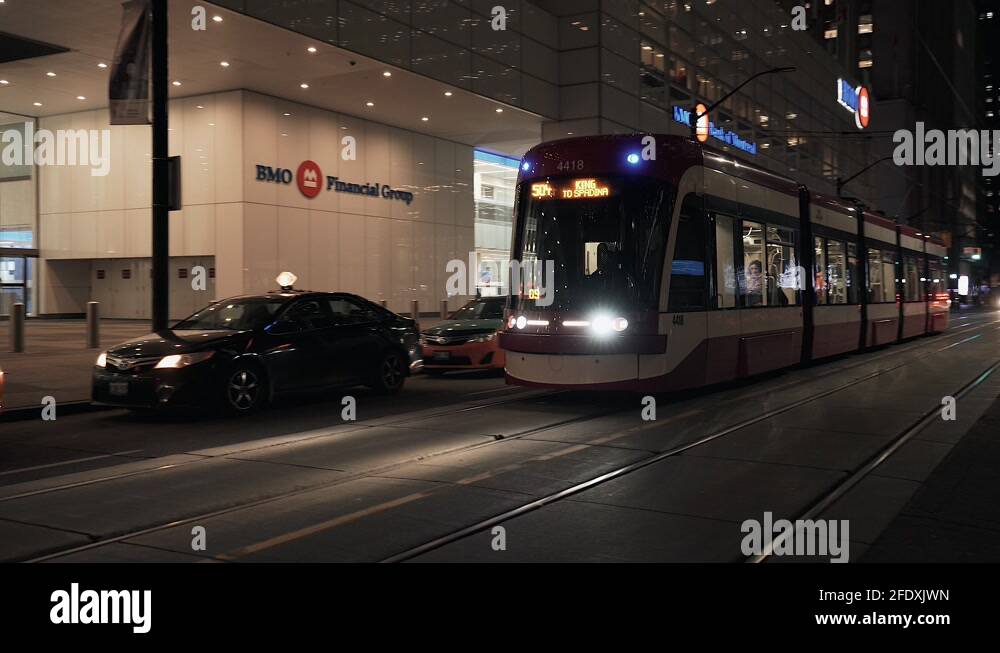Bmo building Stock Videos & Footage - HD and 4K Video Clips - Alamy