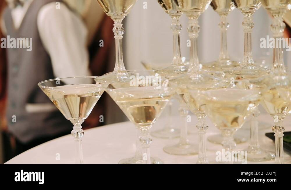 Event glass Stock Videos & Footage - HD and 4K Video Clips - Alamy