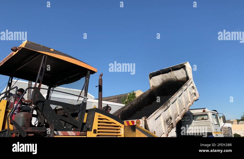 Tar machine Stock Videos & Footage - HD and 4K Video Clips - Alamy