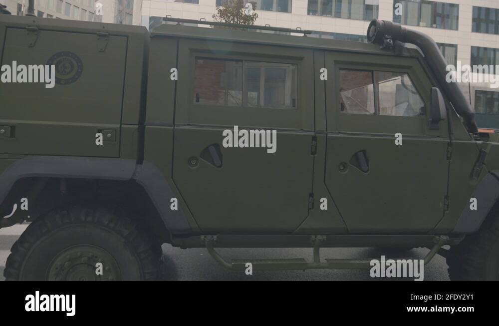 Lightweight vehicle Stock Videos & Footage - HD and 4K Video Clips - Alamy