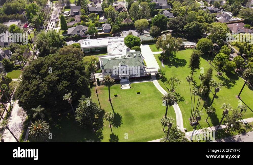 Wrigley mansion Stock Videos & Footage - HD and 4K Video Clips - Alamy