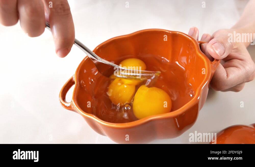 Cooking eggs Stock Videos & Footage - HD and 4K Video Clips - Alamy