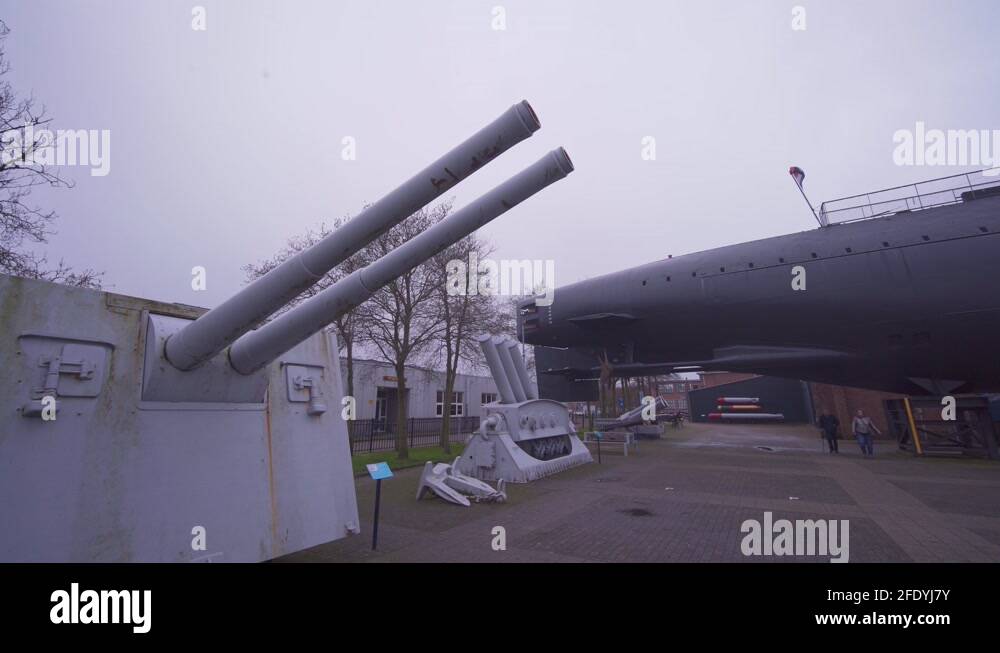 Turret vessel Stock Videos & Footage - HD and 4K Video Clips - Alamy