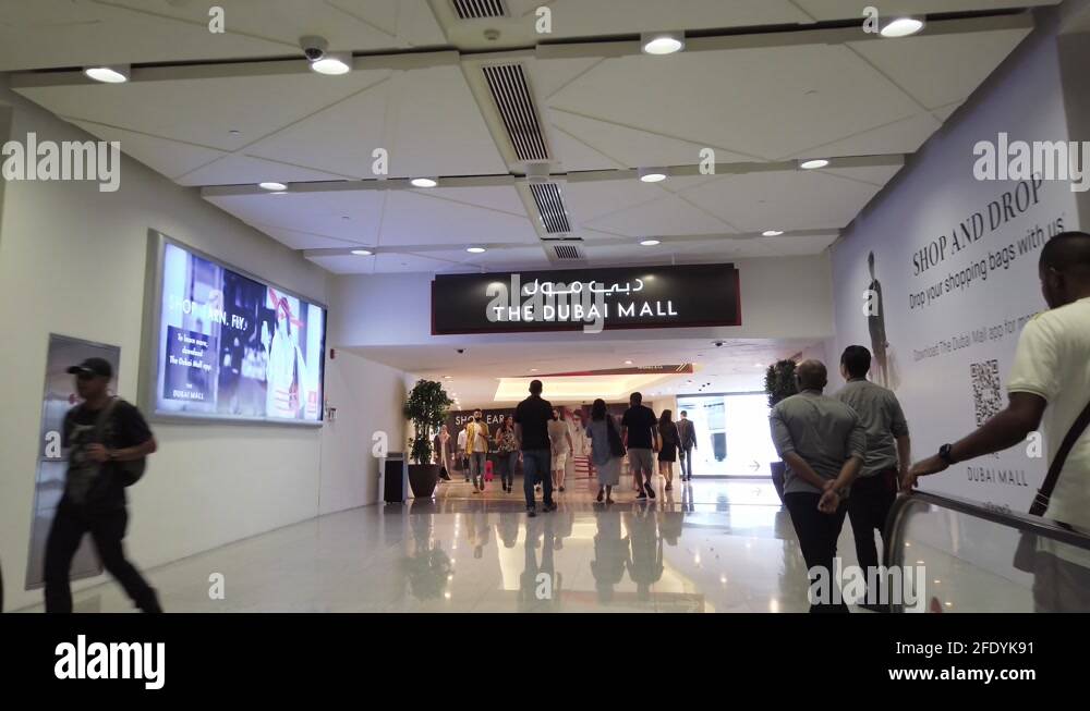 Dubai mall biggest shopping mall Stock Videos & Footage - HD and 4K ...