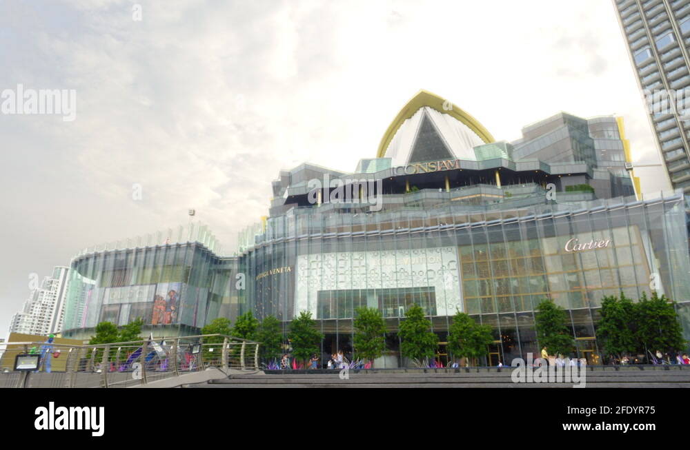 Sopping mall Stock Videos & Footage - HD and 4K Video Clips - Alamy