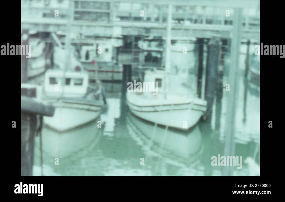 Marina trolley Stock Videos & Footage - HD and 4K Video Clips - Alamy