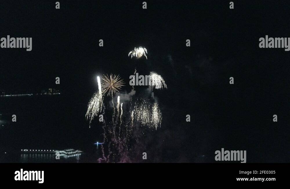 Waikiki beach fireworks hawaii Stock Videos & Footage - HD and 4K Video ...