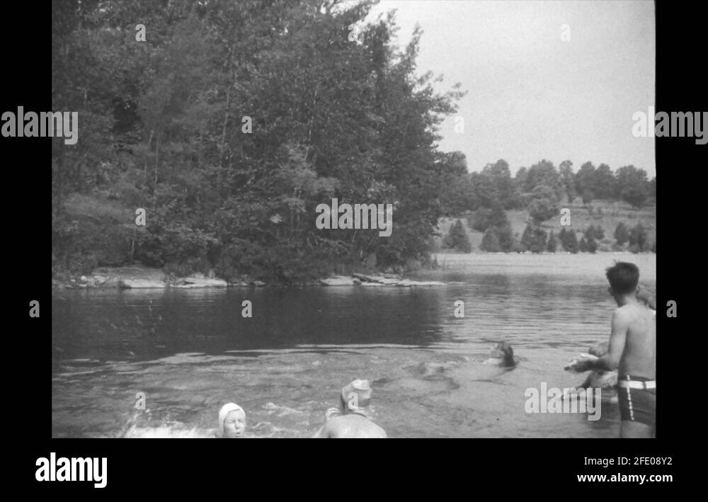 Swim splash Stock Videos & Footage - HD and 4K Video Clips - Alamy