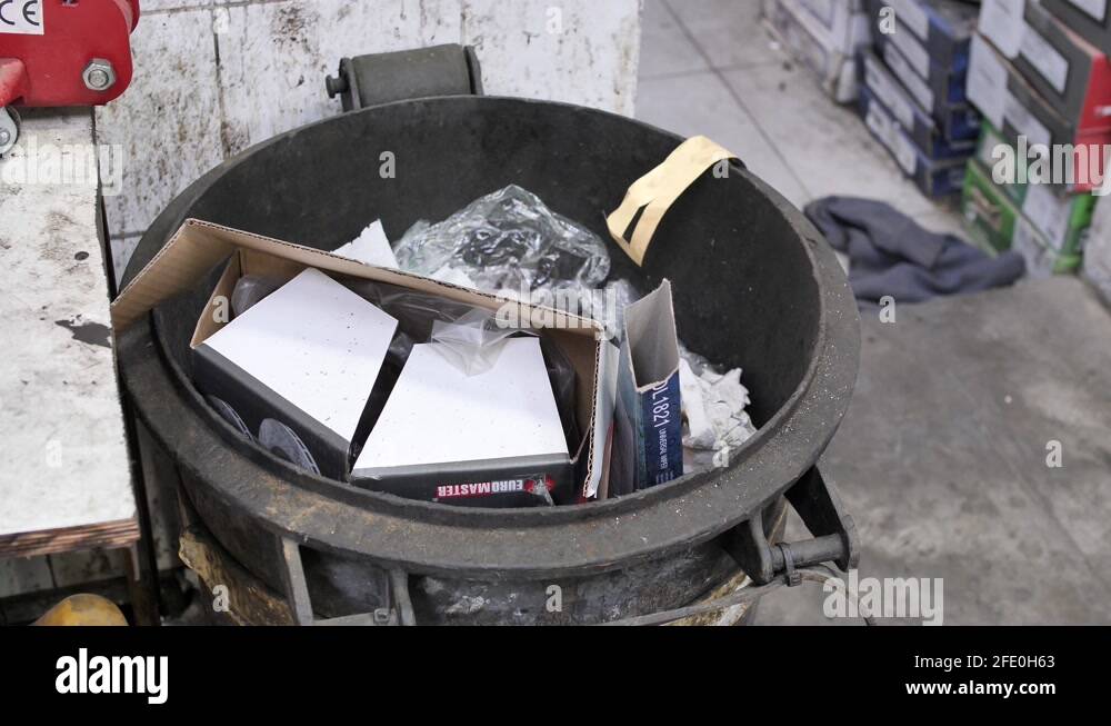 Junk container Stock Videos & Footage - HD and 4K Video Clips - Alamy