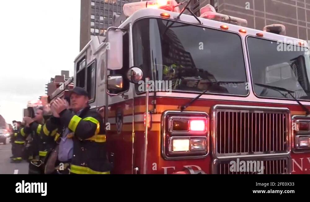 Police clapping Stock Videos & Footage - HD and 4K Video Clips - Alamy