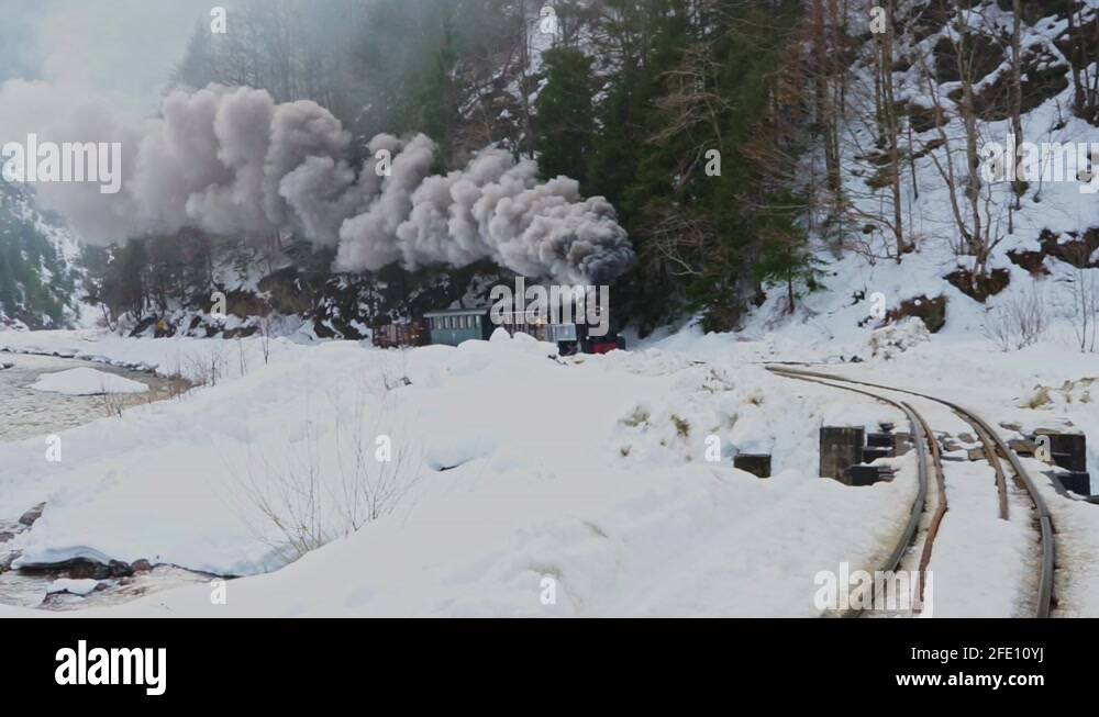 Winter steam train Stock Videos & Footage - HD and 4K Video Clips - Alamy
