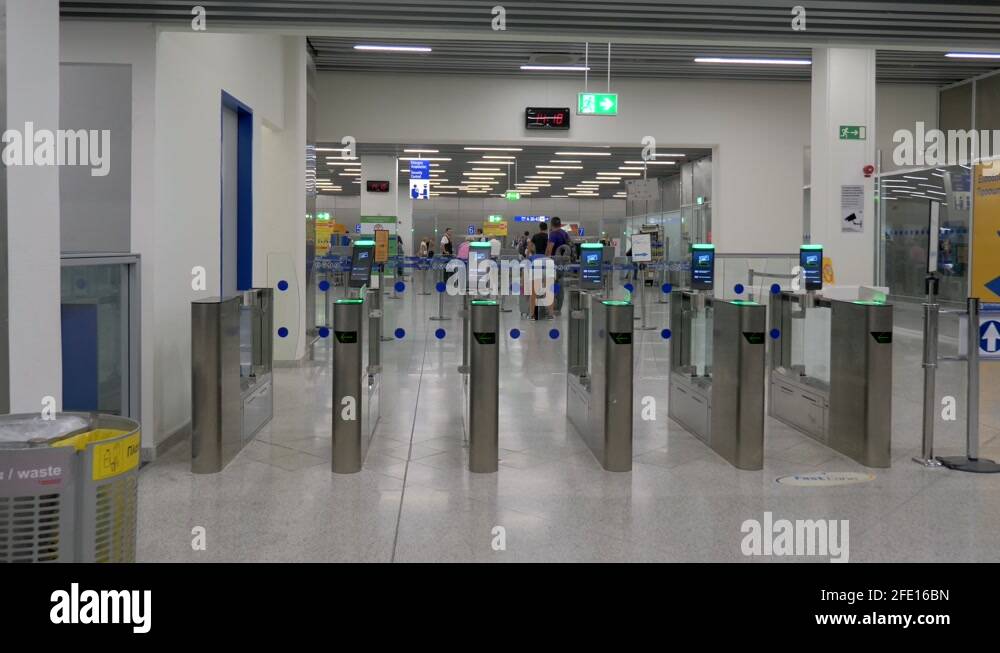 Automatic ticket barrier Stock Videos & Footage - HD and 4K Video Clips ...