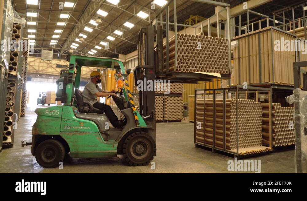 Lift cores Stock Videos & Footage - HD and 4K Video Clips - Alamy