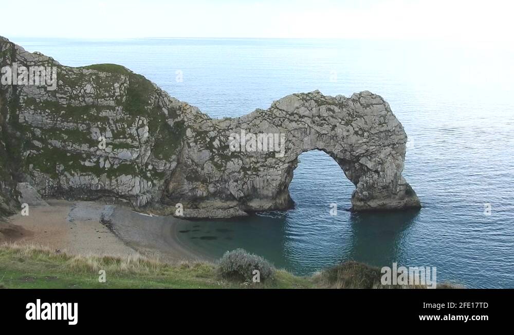 Durdle door durdle dor Stock Videos & Footage - HD and 4K Video Clips ...