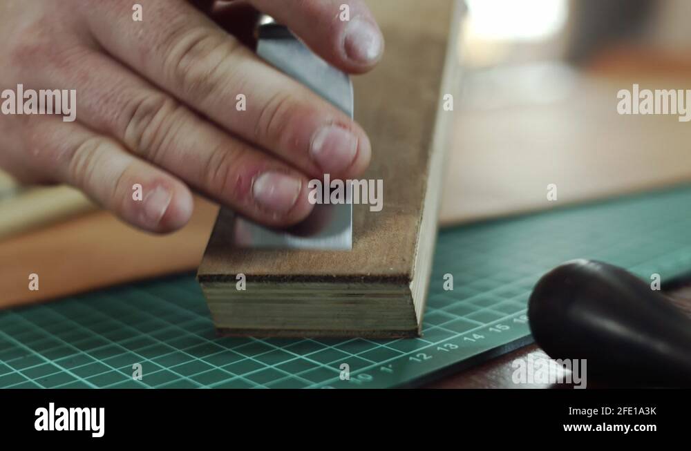 Razor cutter Stock Videos & Footage - HD and 4K Video Clips - Alamy