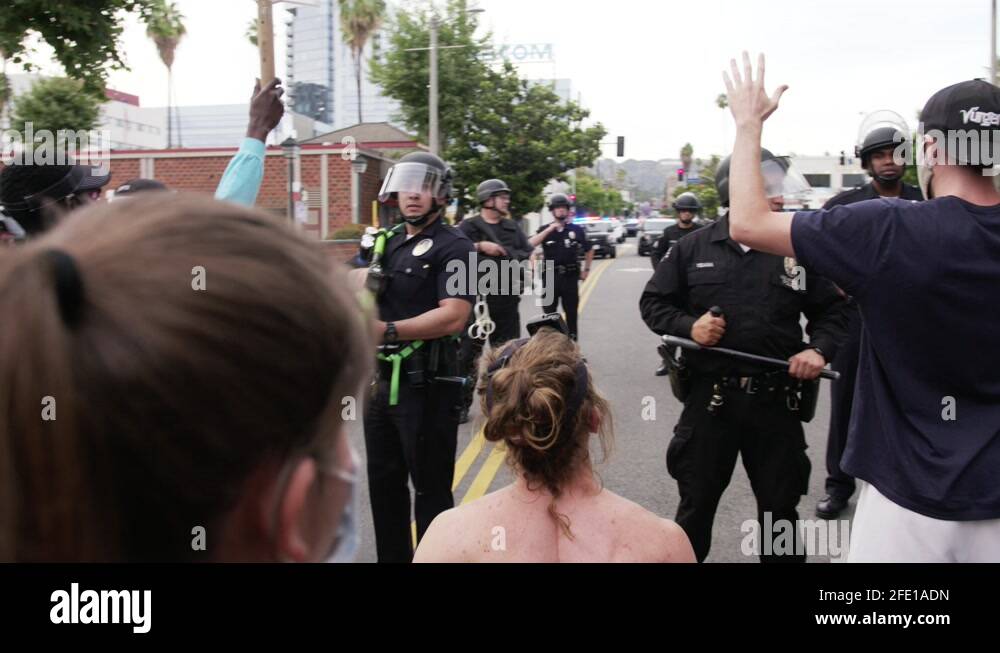 Police blocking march Stock Videos & Footage - HD and 4K Video Clips ...