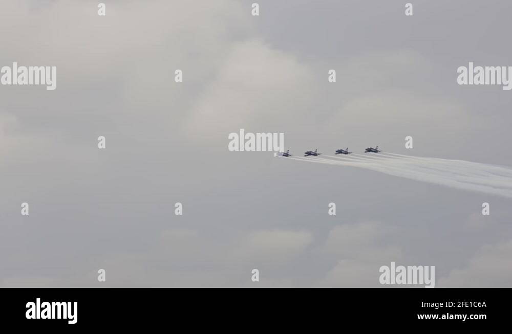 Formation of jet fighters Stock Videos & Footage - HD and 4K Video ...
