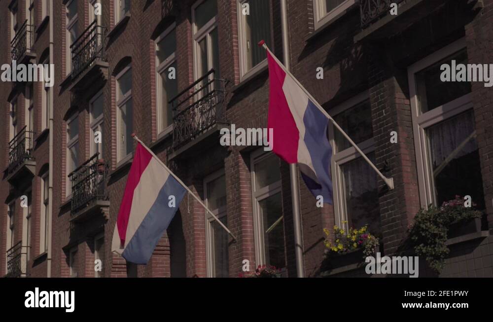 Waving Dutch Flag / Wapperende Nederlandse vlag Stock Video Footage - Alamy